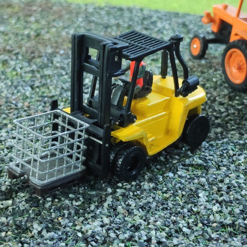 Forklift model 1:87
